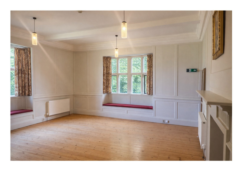 The Red Hall : Online Booking